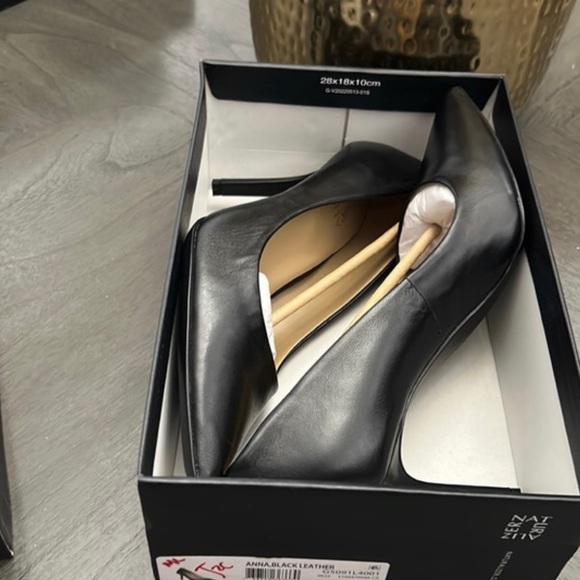 Naturalizer | Shoes | Naturalizer Anna Pump Wide | Poshmark